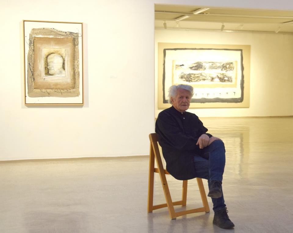 Javno vodstvo po razstavi slik Mirsada Begića - Pomurec.com