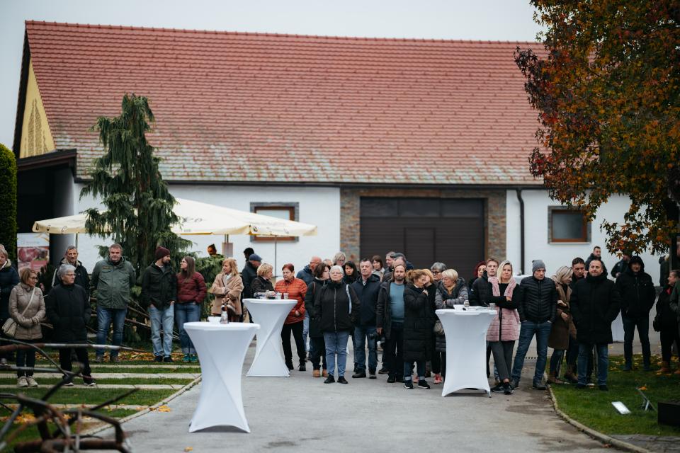 Pri Paldaufovih iz Vučje vasi poslej poleg znamke BeEko tudi Jurakovo ...