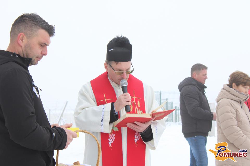 FOTO in VIDEO: Blagoslov konj na Kapelskem Vrhu že četrt stoletja ...